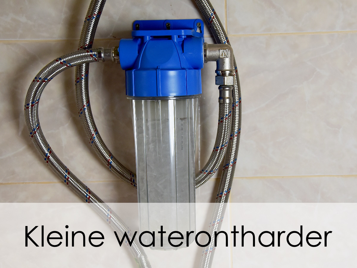 Kleine, compacte waterontharder | Voordelen, modellen en prijs